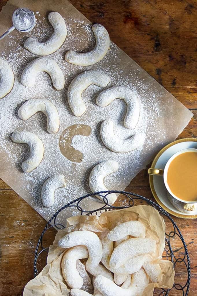 Almond Crescent Cookies